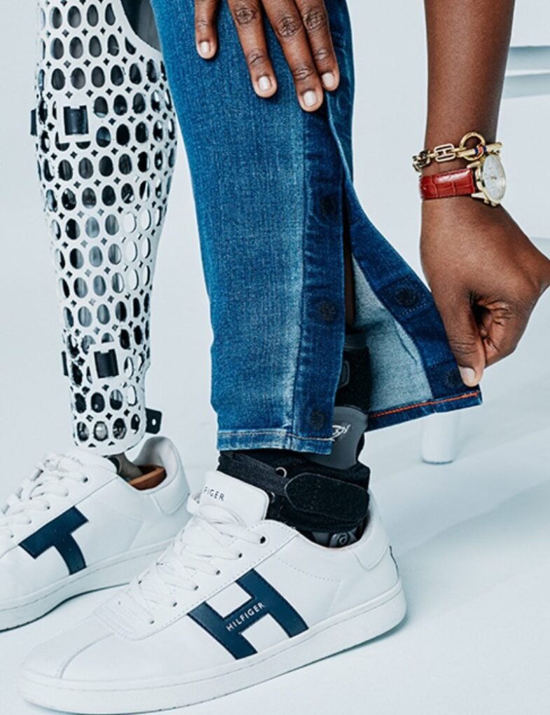 Tommy Hilfinger, Soluciones Innovadoras En Diseño - Indumentaria Online